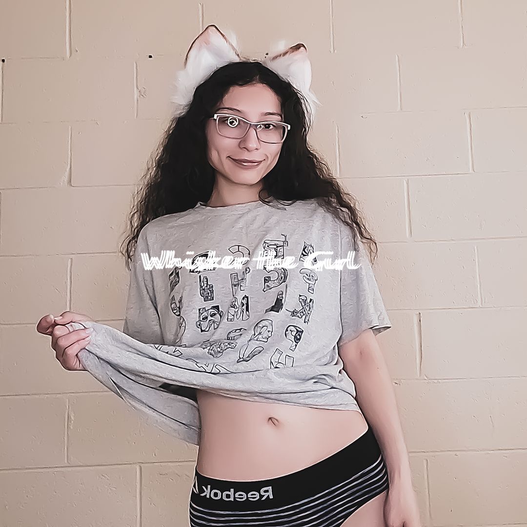 Howdy! Have a lovely day cuties c': | Scrolller