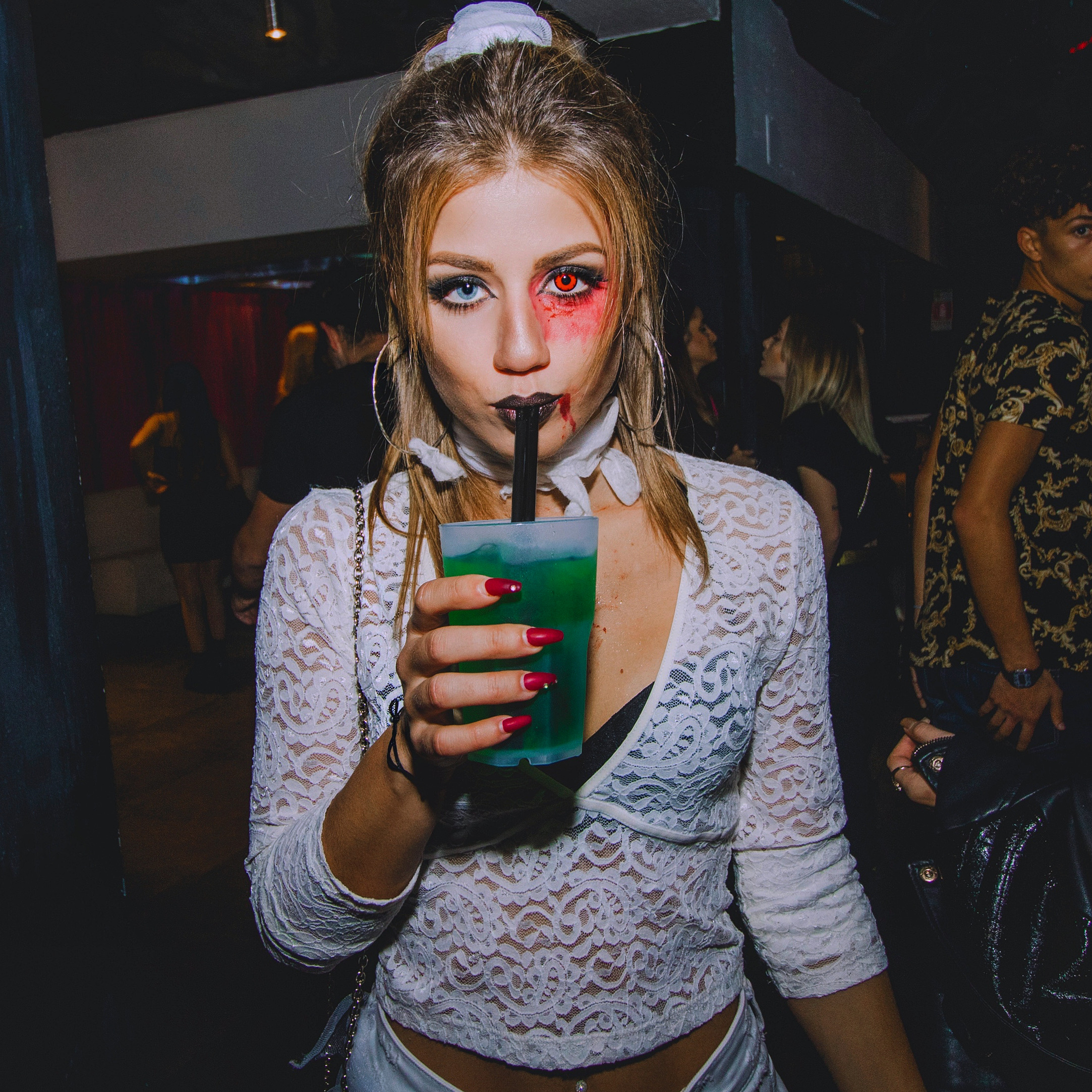 Howdy there! | Scrolller