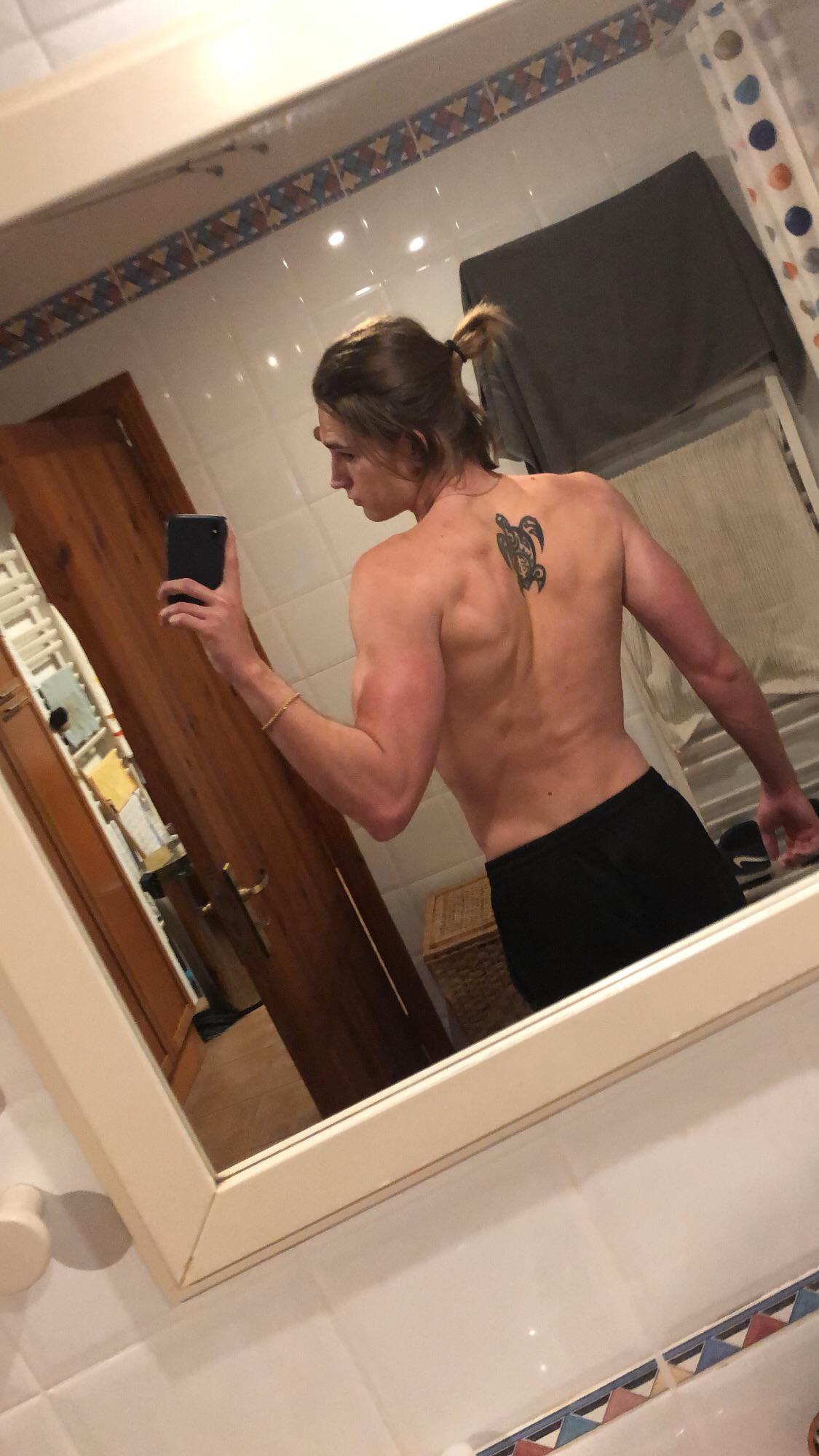 Hows the back view? 😕 | Scrolller