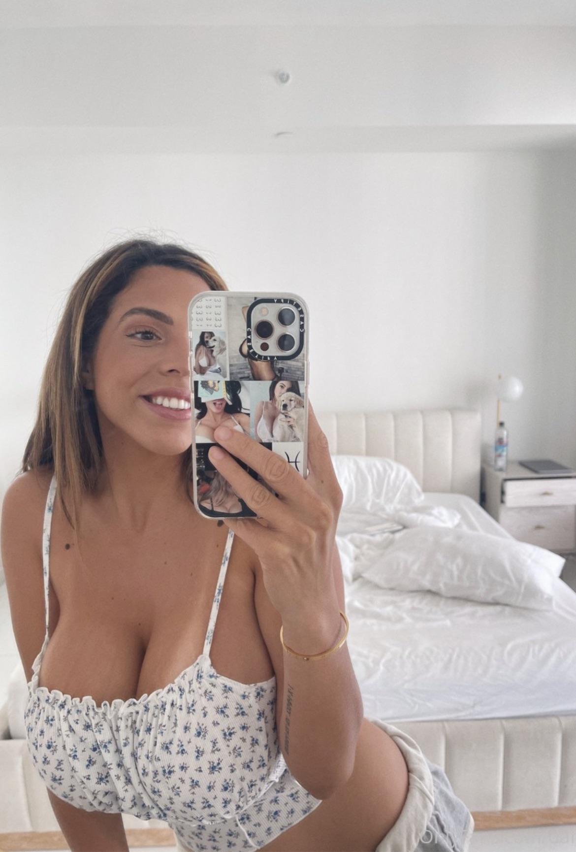 What a beautiful.... smile? | Scrolller