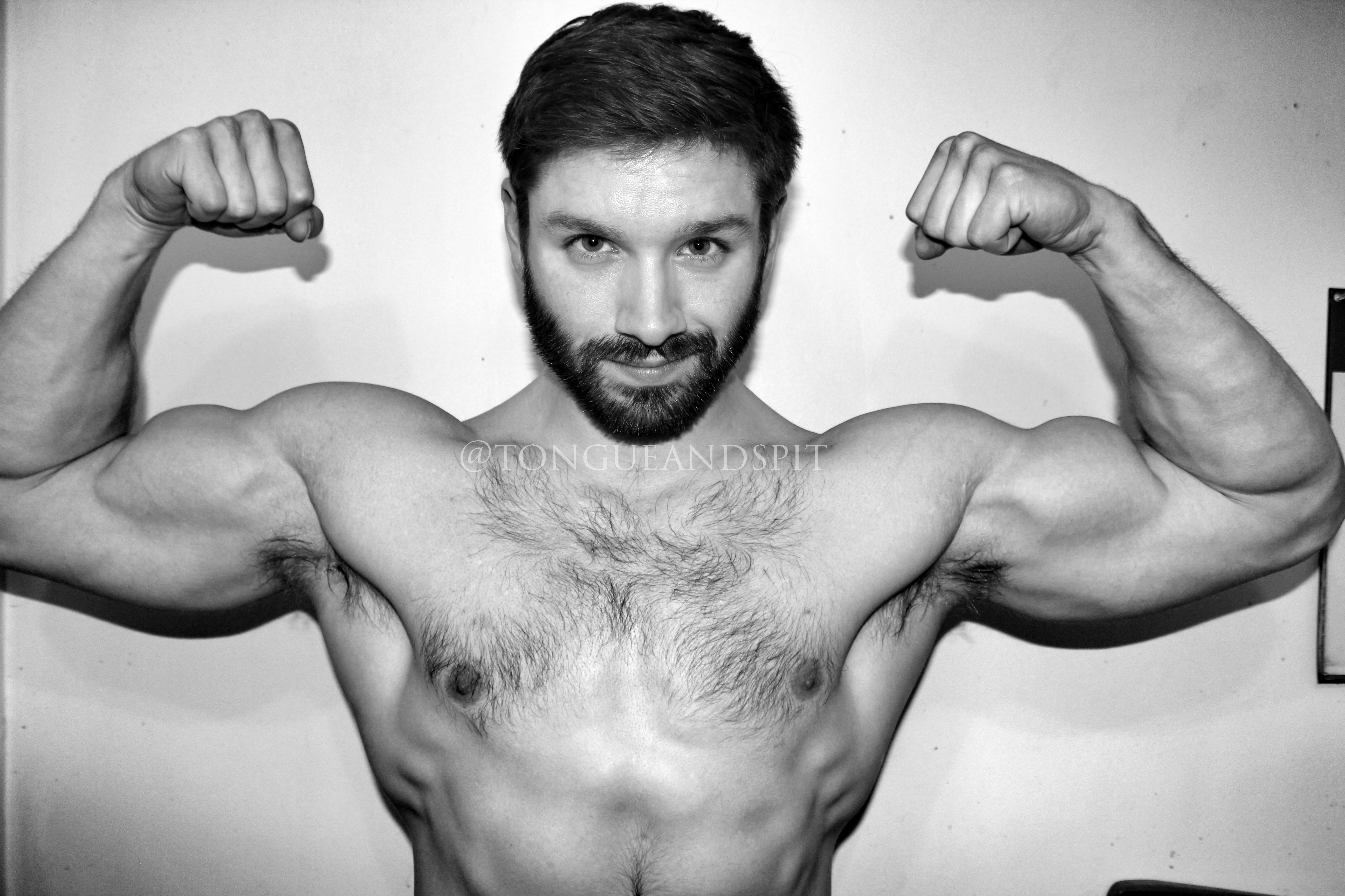 Hulky Front :) | Scrolller