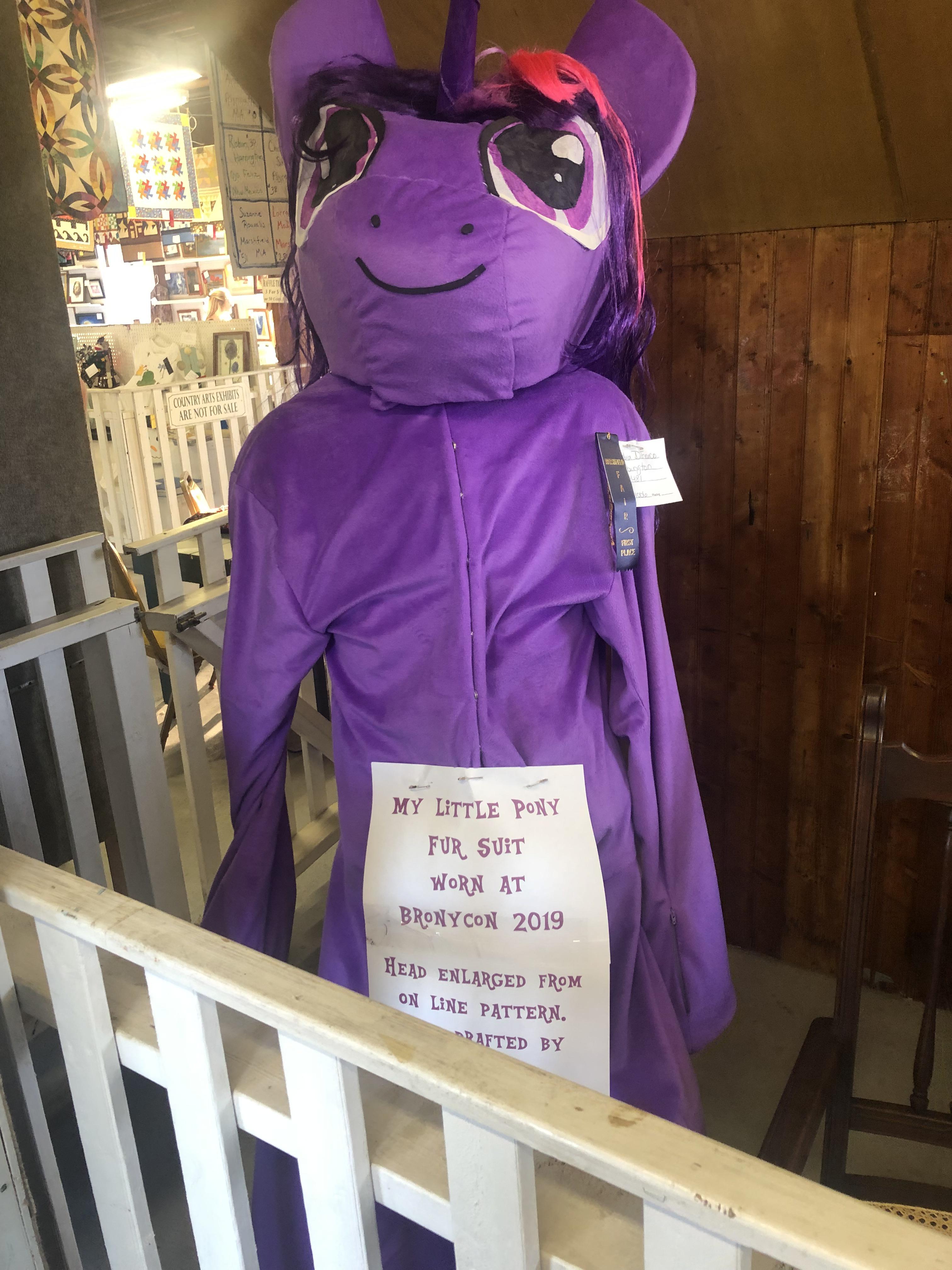 Humanity Is Falling Scrolller