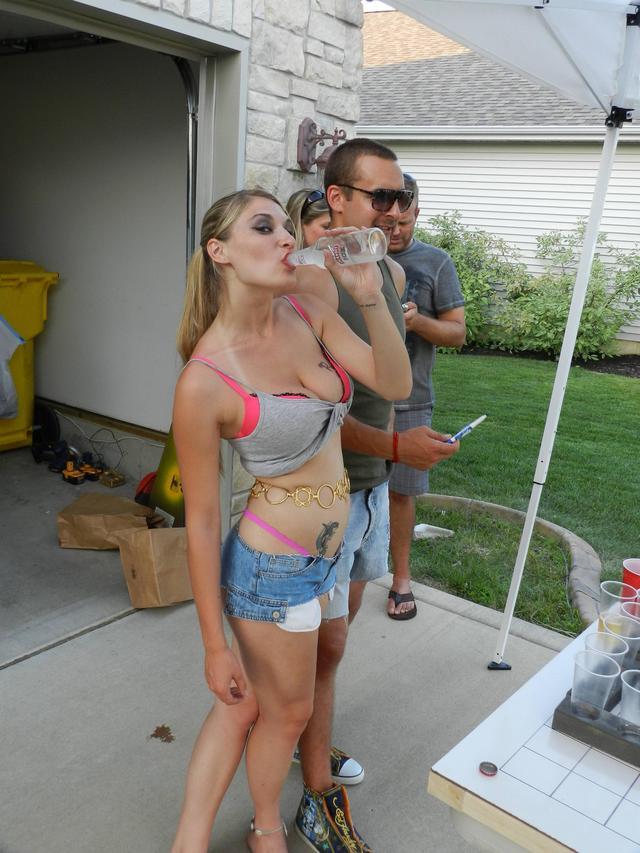 Hydration is key. | Scrolller