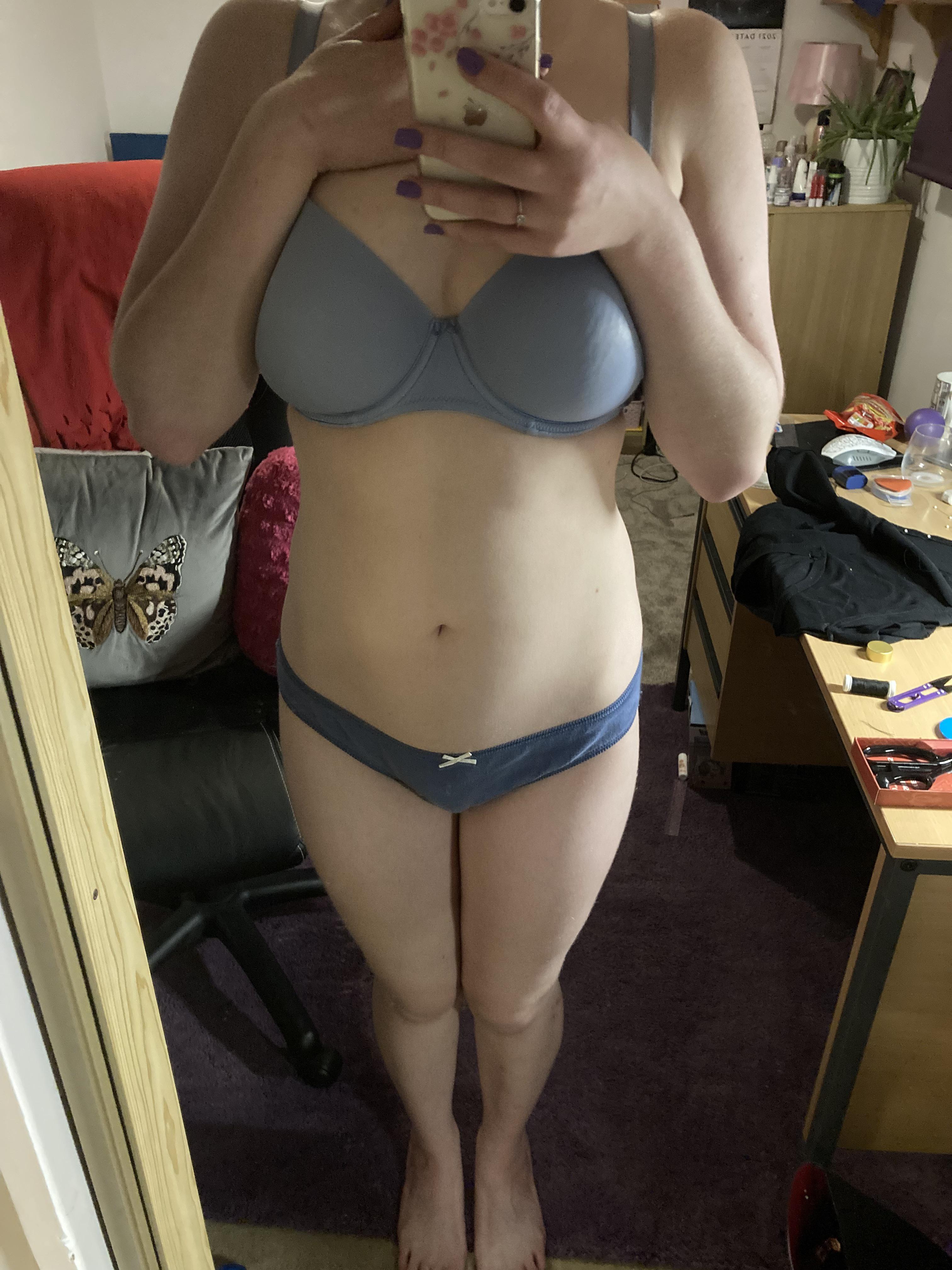 I always like it when my underwear matches [F] | Scrolller