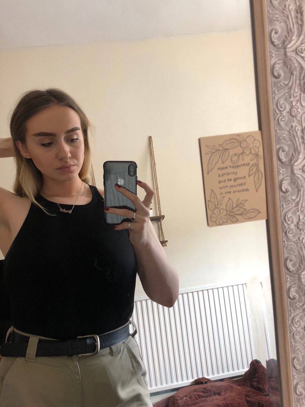 I am a caring dom looking for a real connection with Sissy Slaves Online (preferably somewhat ...