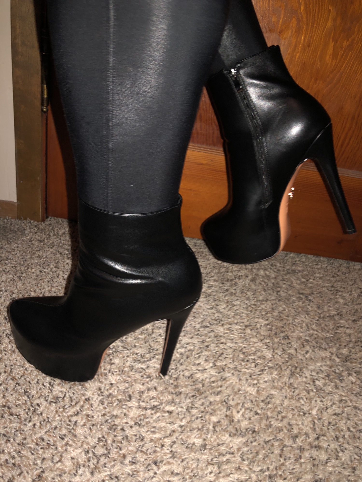 I can’t get enough of these boots. | Scrolller I can’t get enough of these boots. | Scrolller