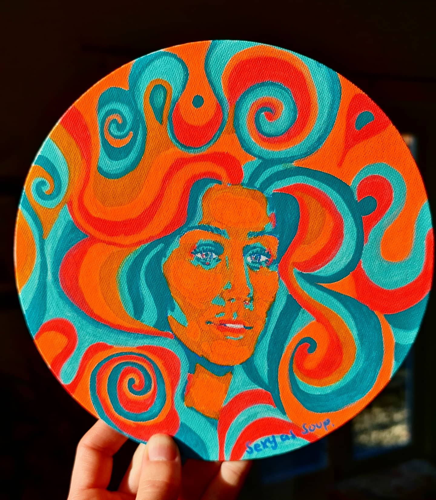 I did a psychedelic portrait of dodie | Scrolller