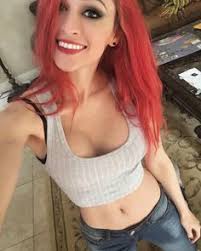 I hate but crave Jaclyn Glenn | Scrolller