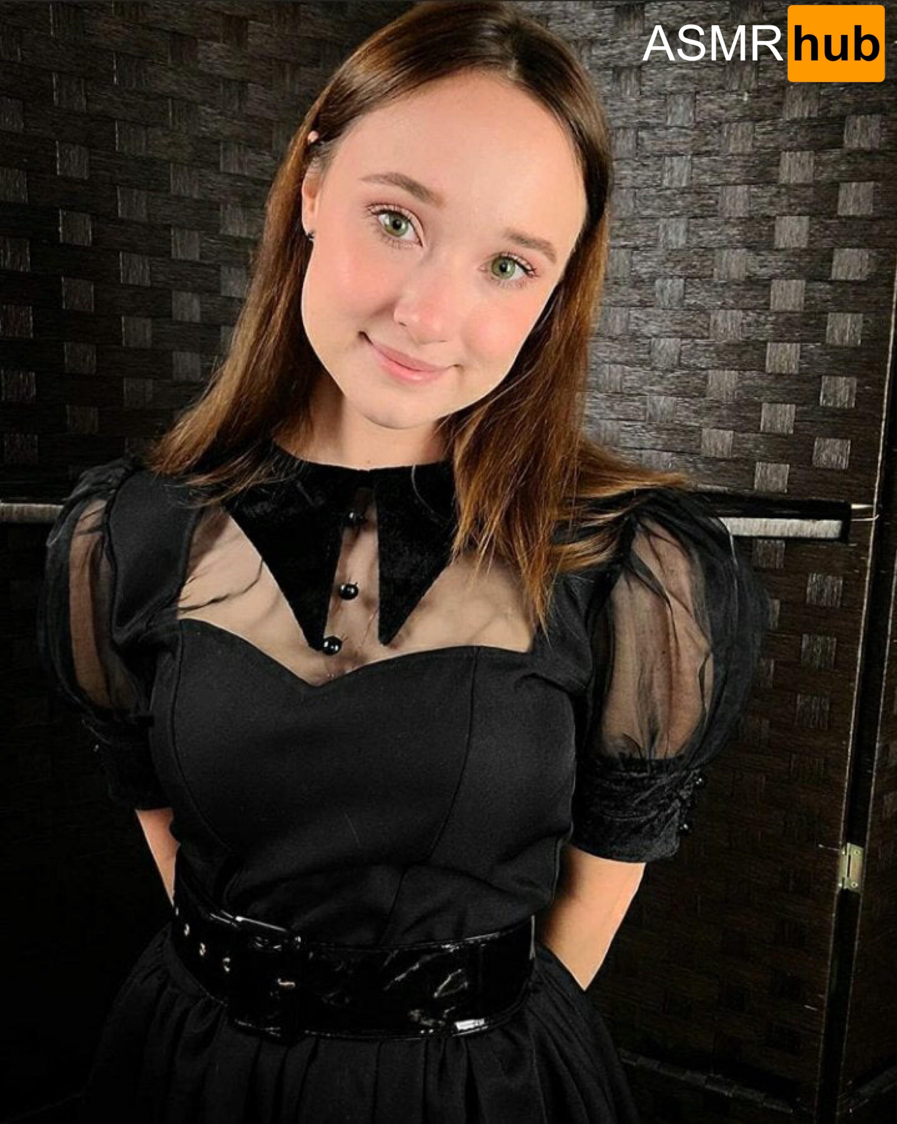 I have a couple Amy Kay videos I don’t think you’re ready for… 😳 | Scrolller