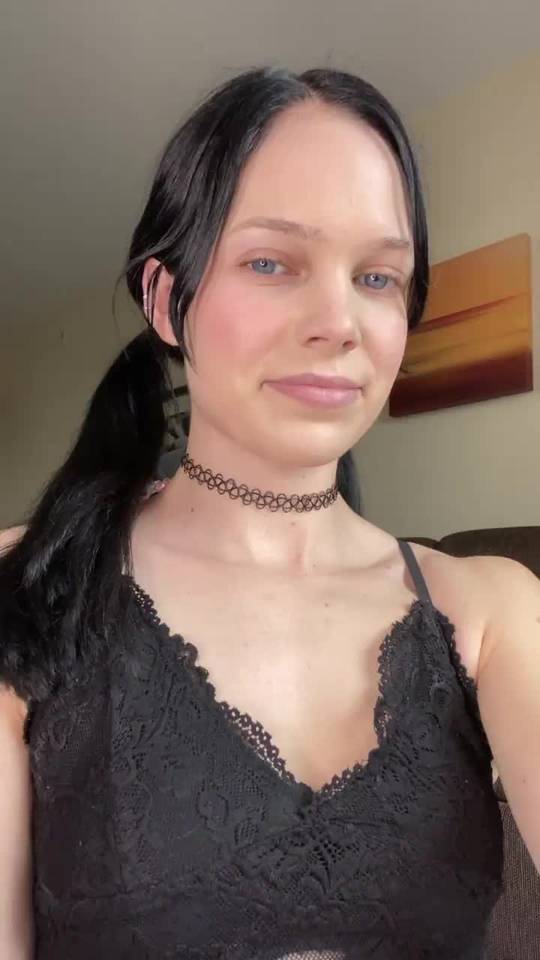 i hope you like the tiddy | Scrolller