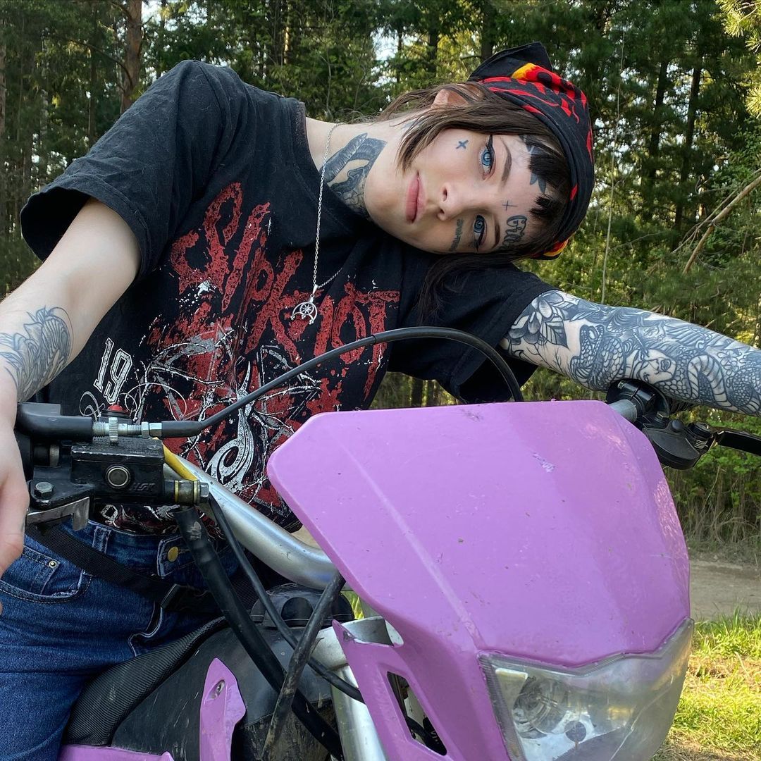 I like to get dirty sometimes | Scrolller