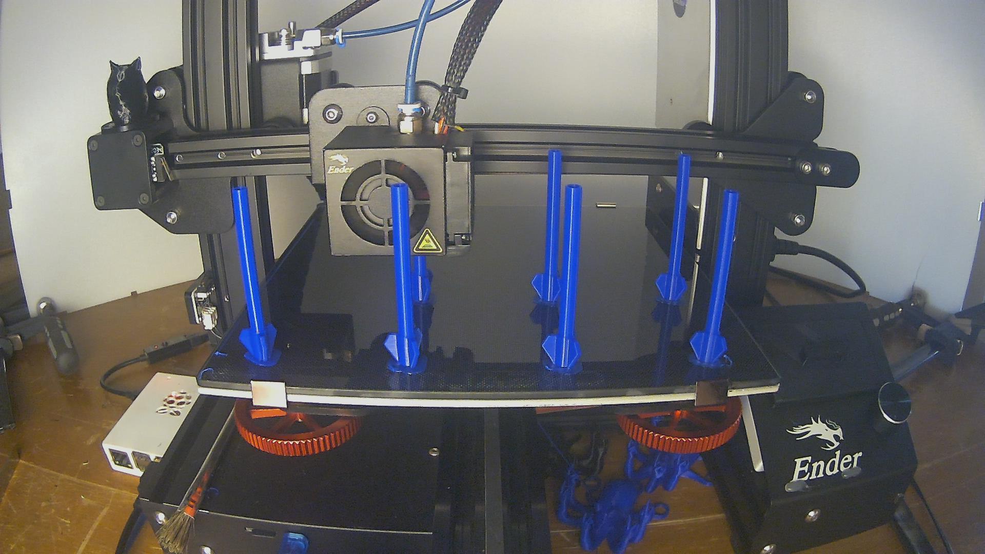 I like to live dangerously... | Scrolller