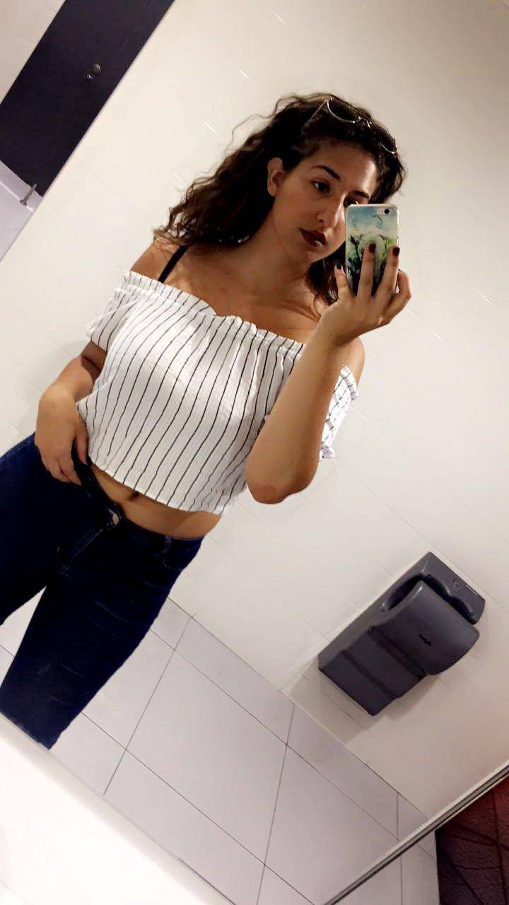 I’ll be your exotic girlfriend | Scrolller