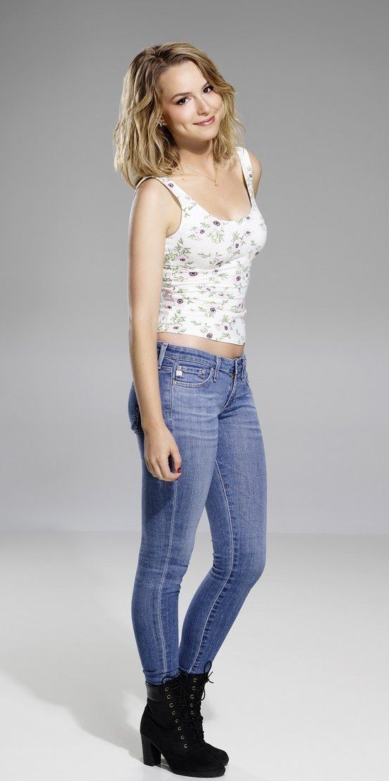 I love Bridgit Mendler so much. She is just hot | Scrolller