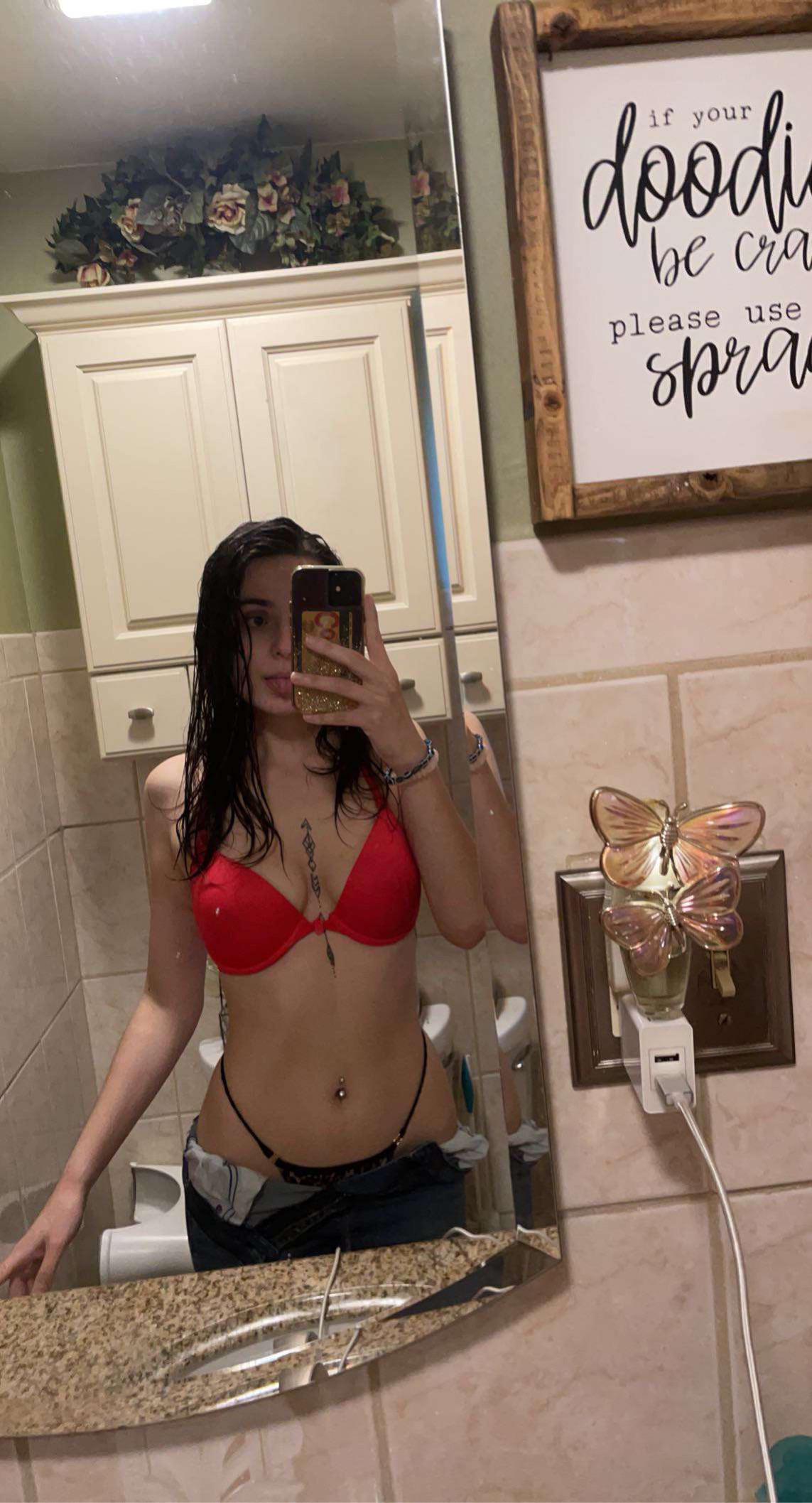 i’m a little shy 🙈 | Scrolller