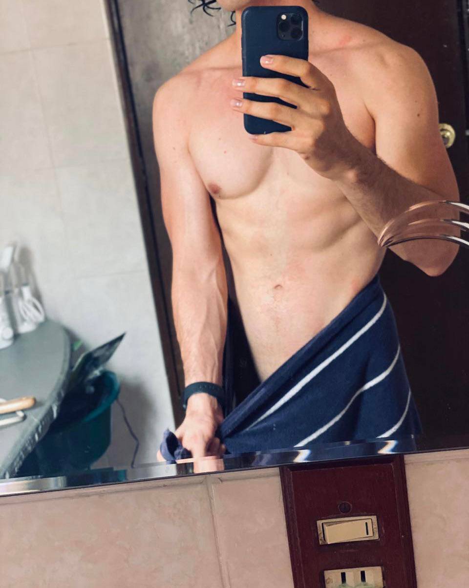 🦁 rawr | Scrolller