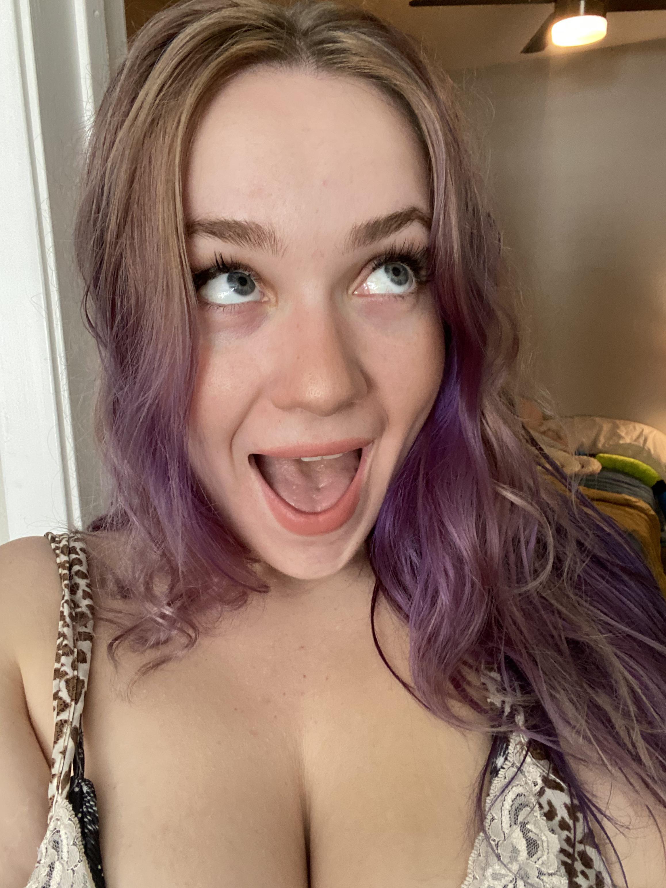 I’m ready for it now daddy😍 | Scrolller