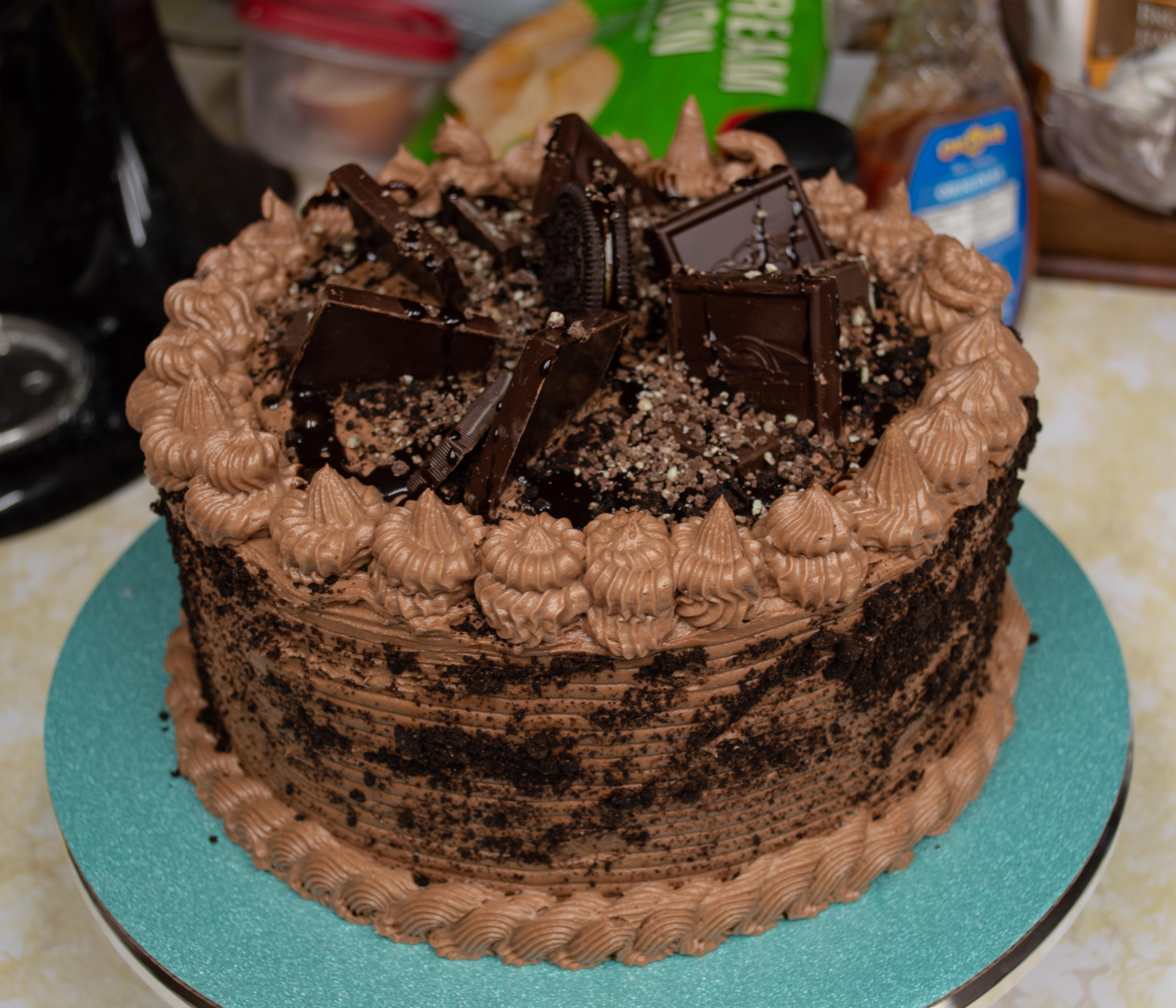 I Made Mint Chocolate Cake | Scrolller