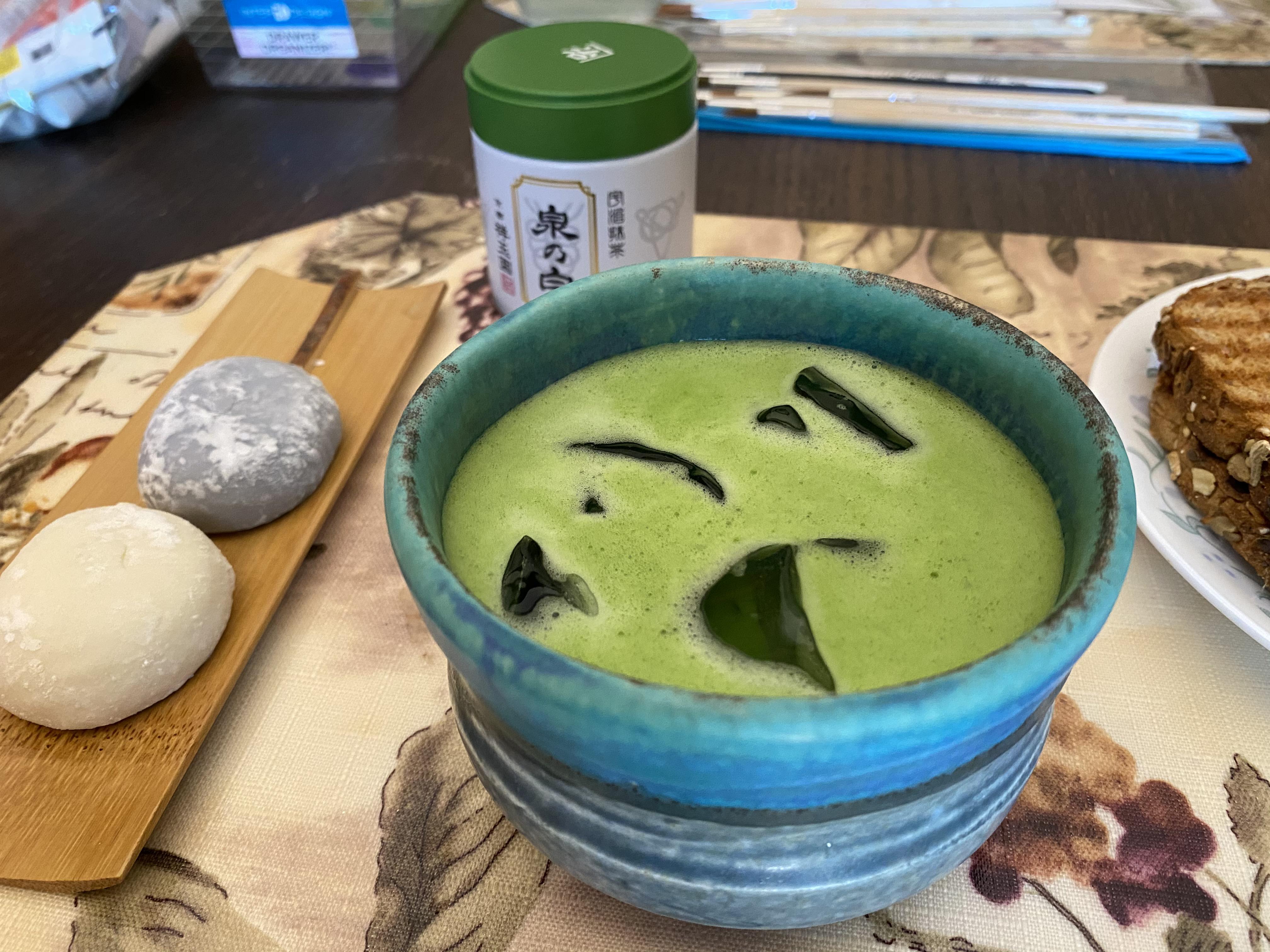 I made some iced matcha! | Scrolller