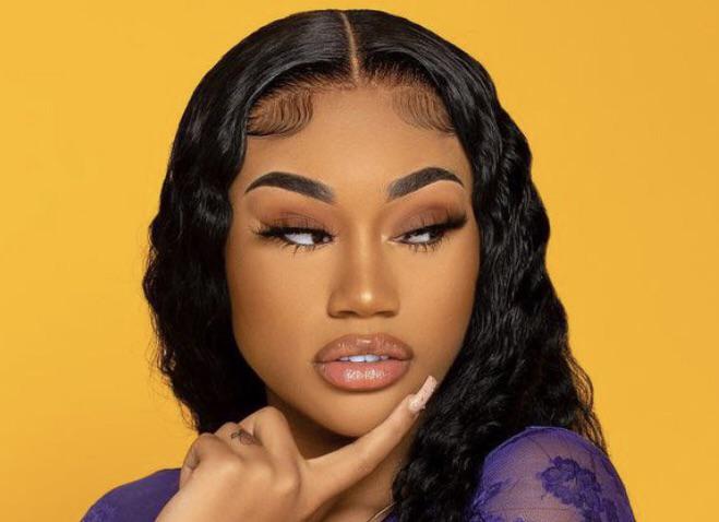 I request jania | Scrolller