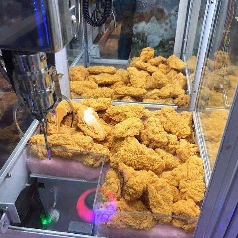 I see your onion claw machine and I raise you a fried chicken claw machine | Scrolller