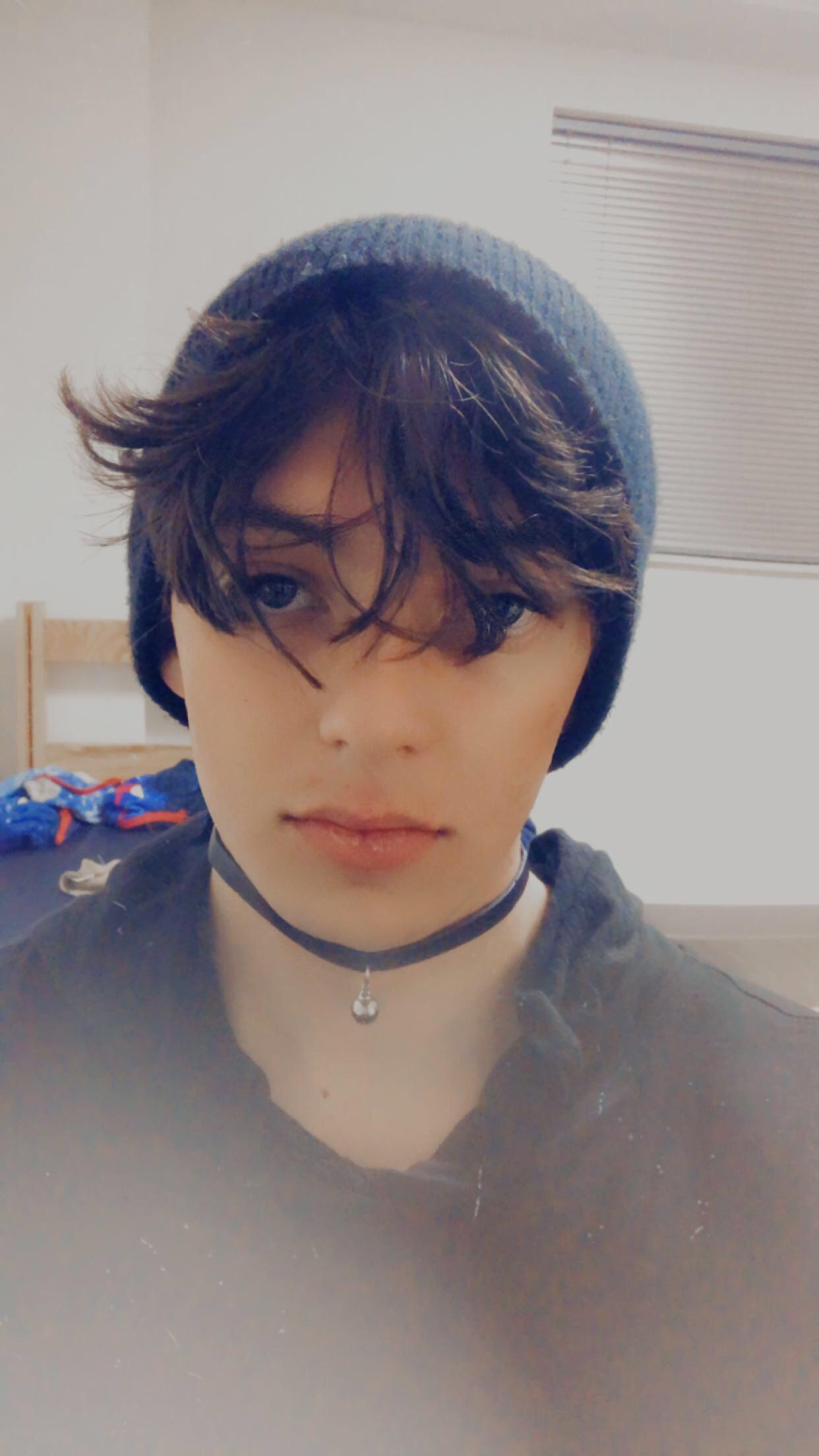 I think I look better without glasses | Scrolller