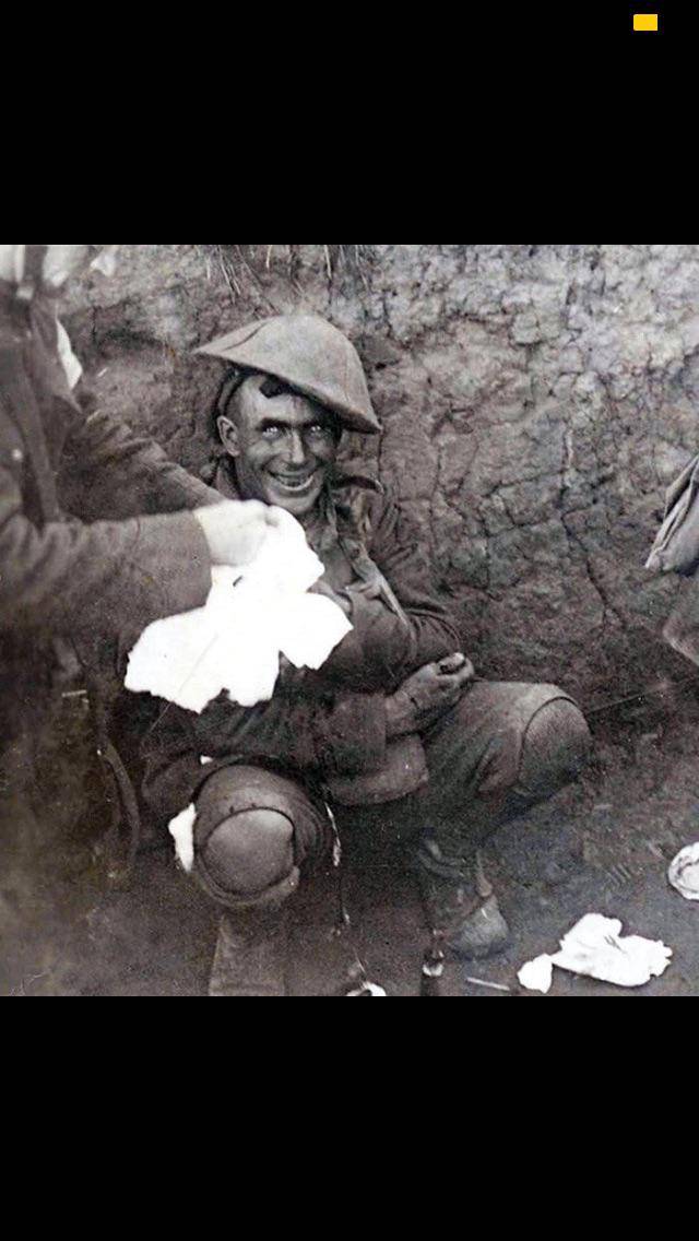 I’ve heard three different stories behind this picture and I was wondering do ye know what the ...