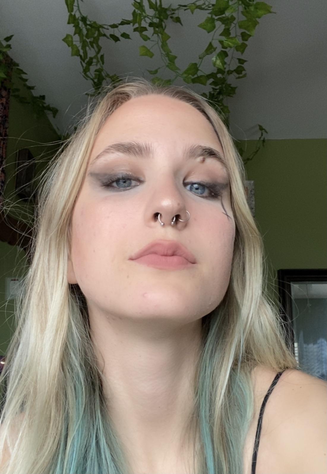 i wanna spit on you 🥵 dm | Scrolller