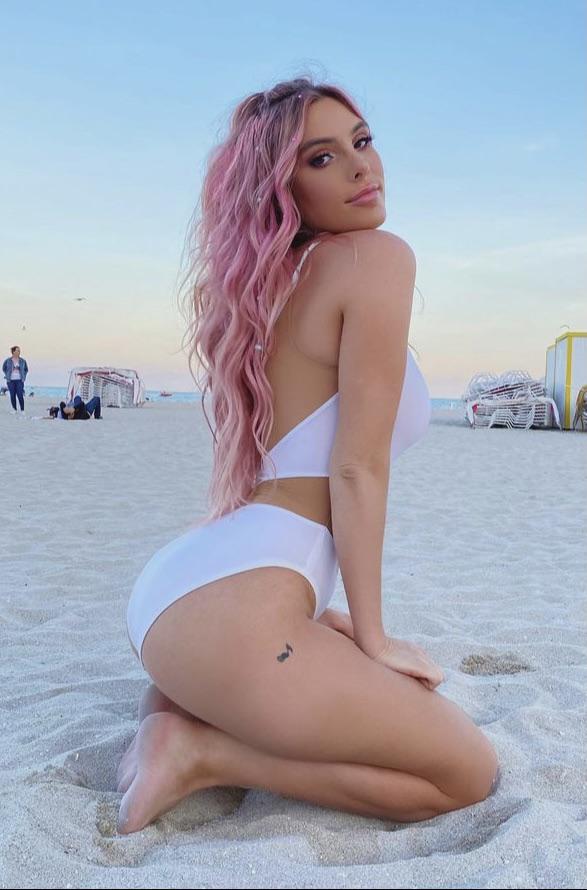 I want Lele pons to sit on my face | Scrolller