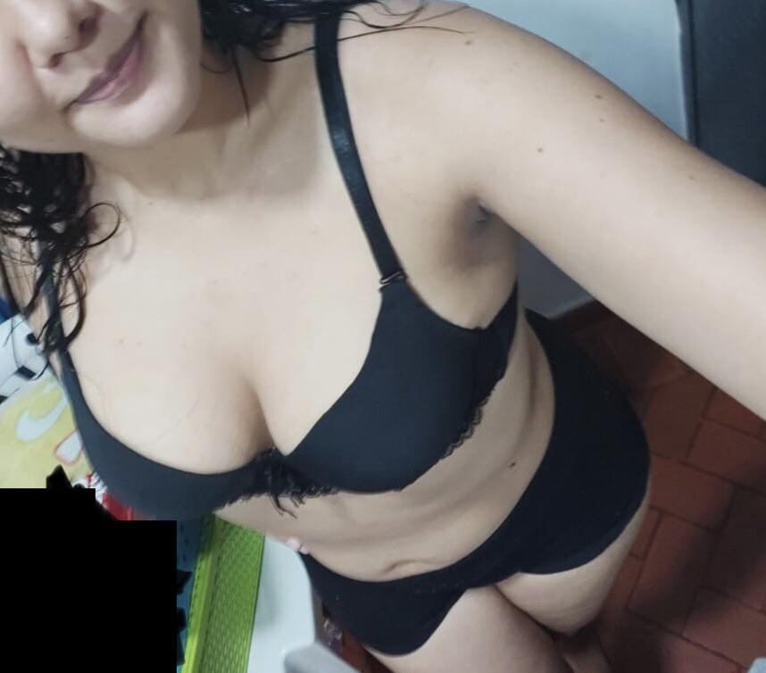 I want to see her holes filled | Scrolller