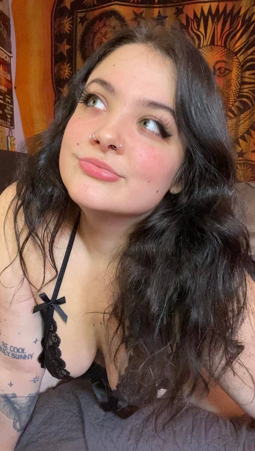 i wish i was looking up at u | Scrolller