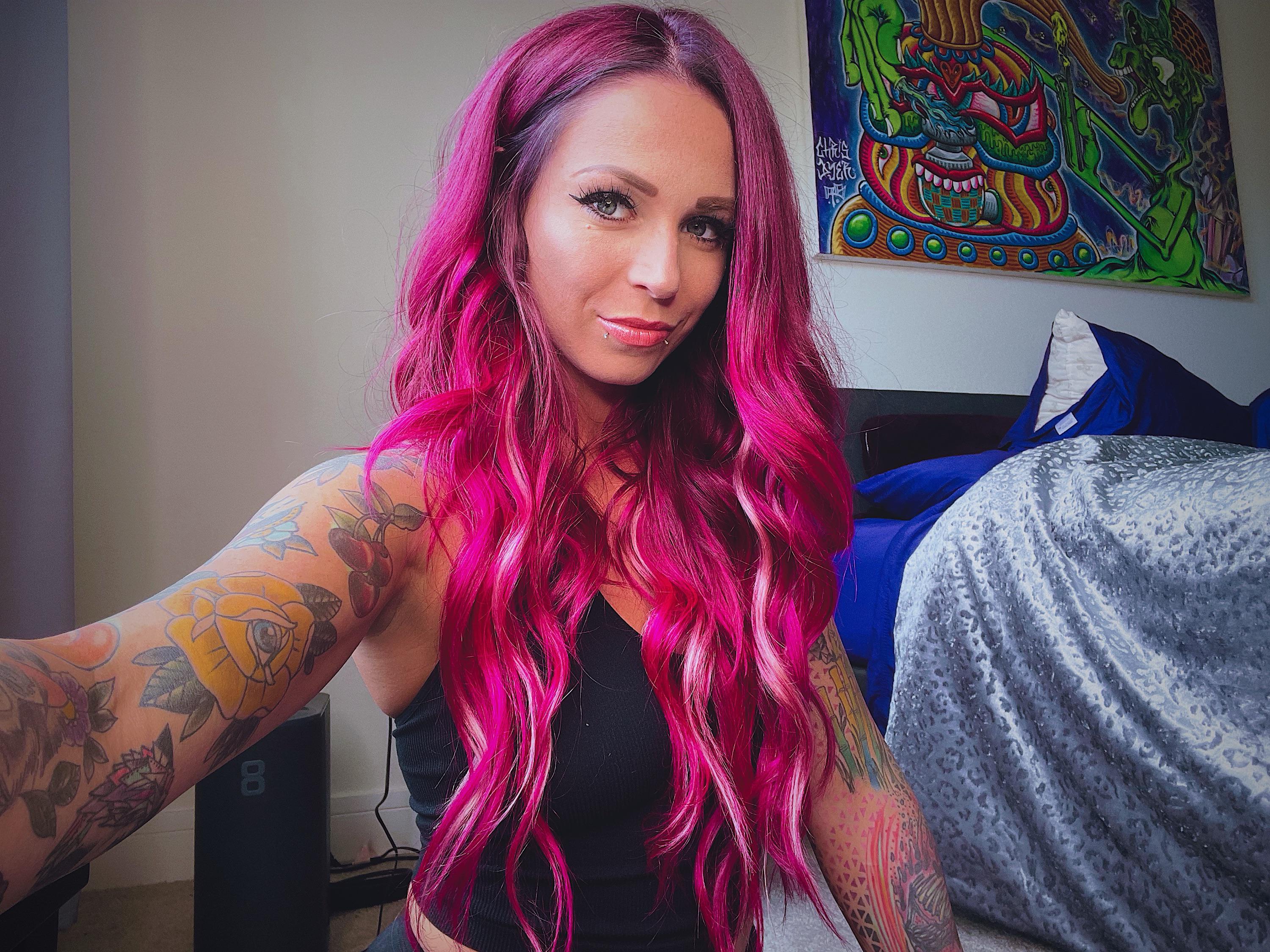 if the little mermaid had pink hair and tattoos… | Scrolller