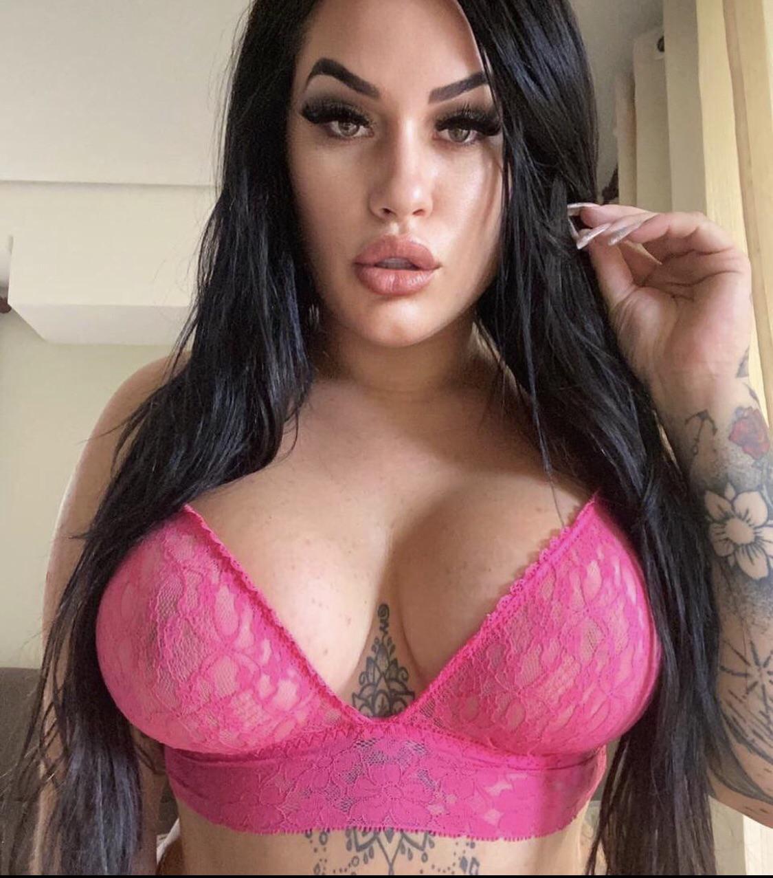 If you are ready to be a full transformed sissy dm mistress right now kik goddesslara22 | Scrolller