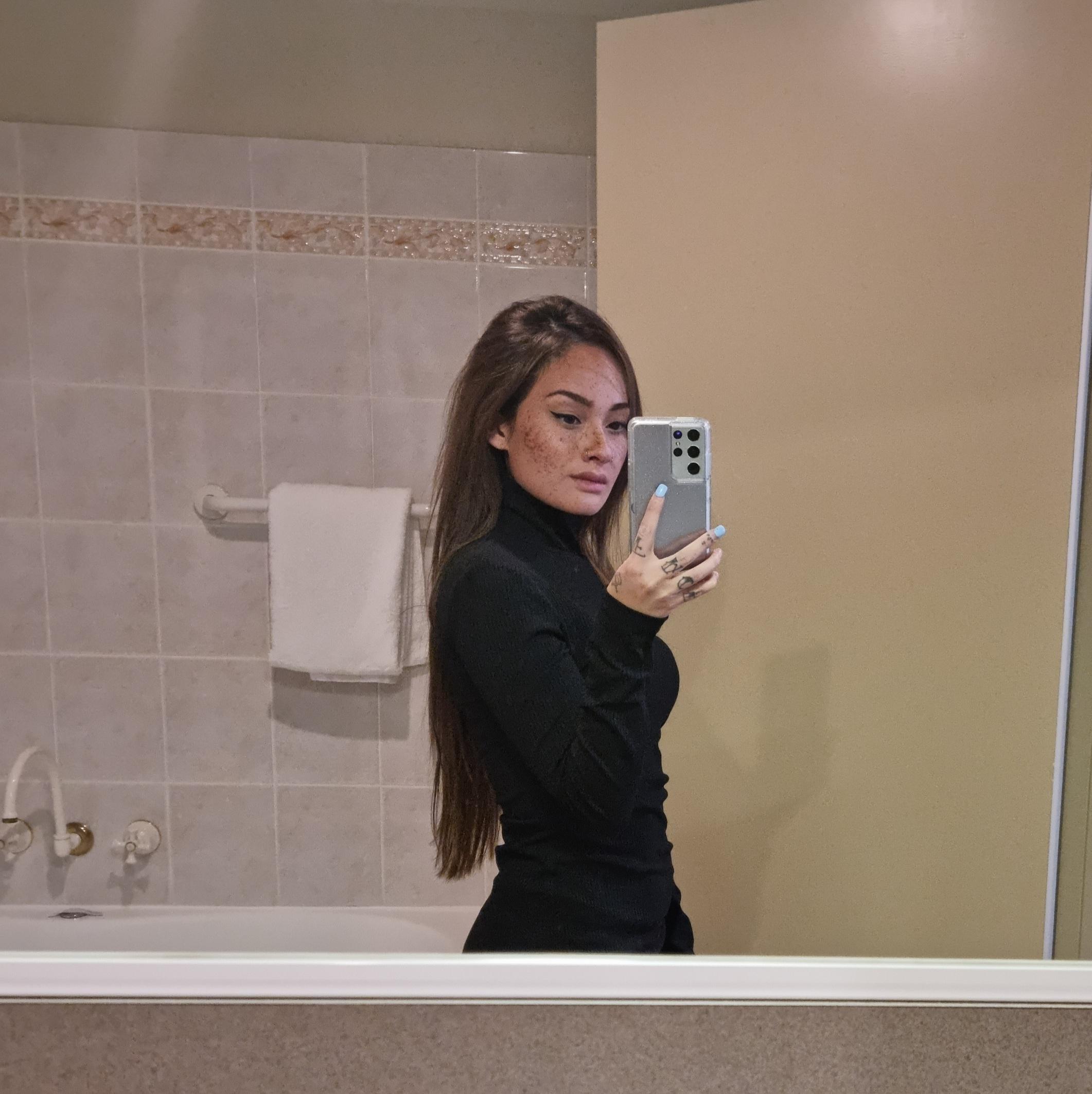 Can u spot the knuckles | Scrolller