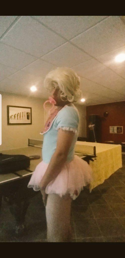 I'm a shy lil' sissy, will you be my fwiend?...I'll do anything! | Scrolller