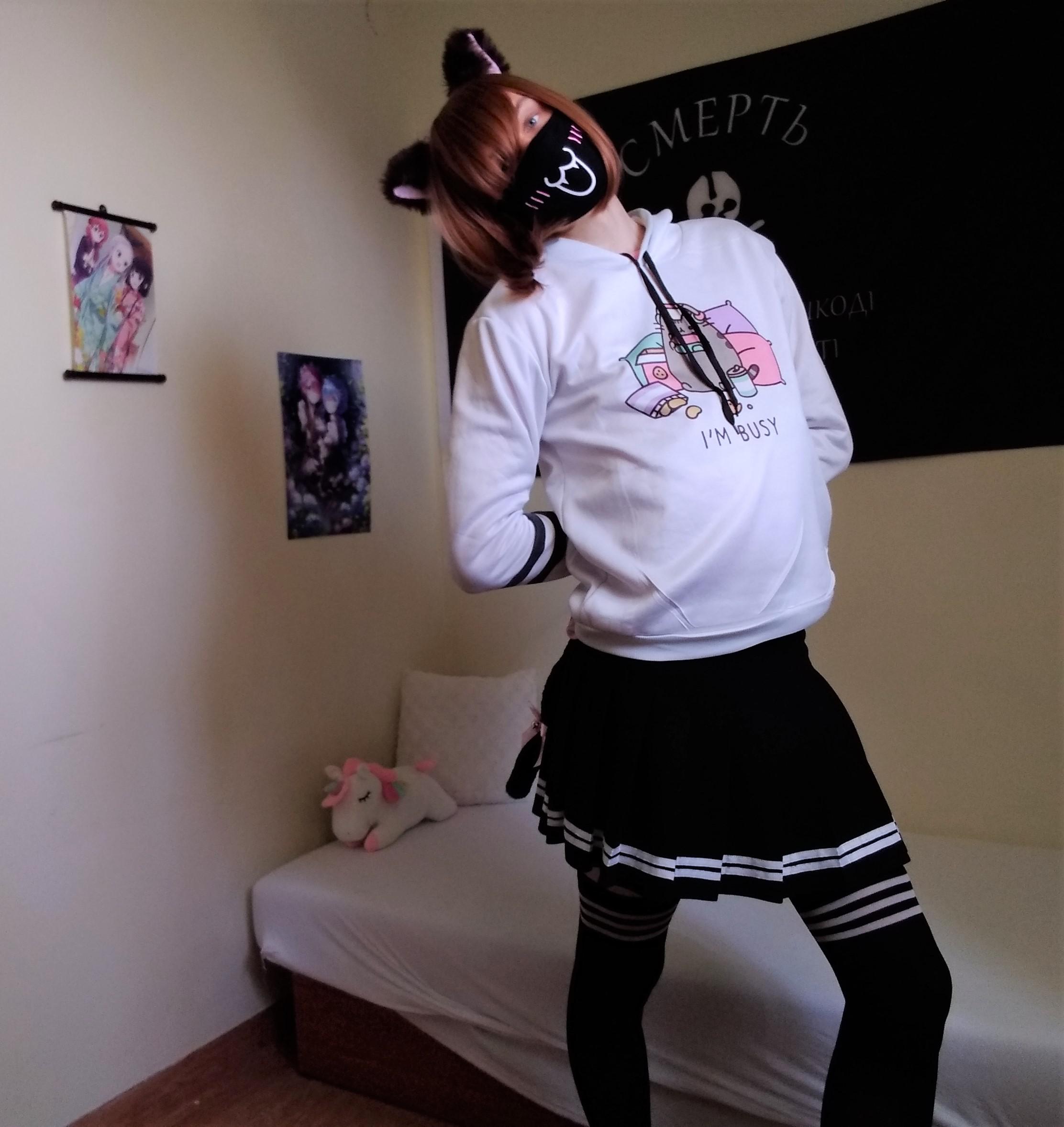 I'm just a little bit shy 🙈 | Scrolller