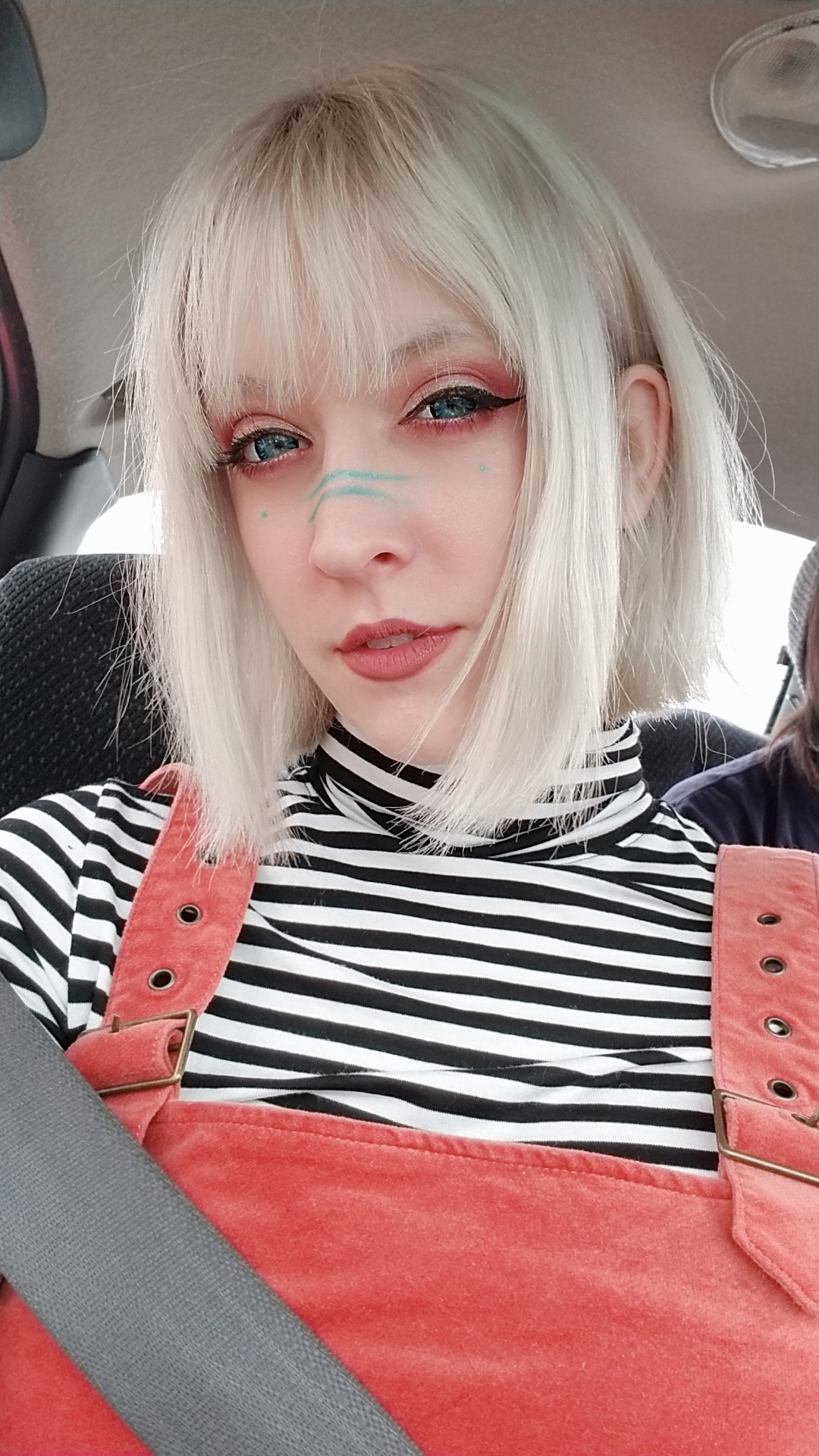 Im tired of nsfw posting on reddit today so heres a selfie | Scrolller