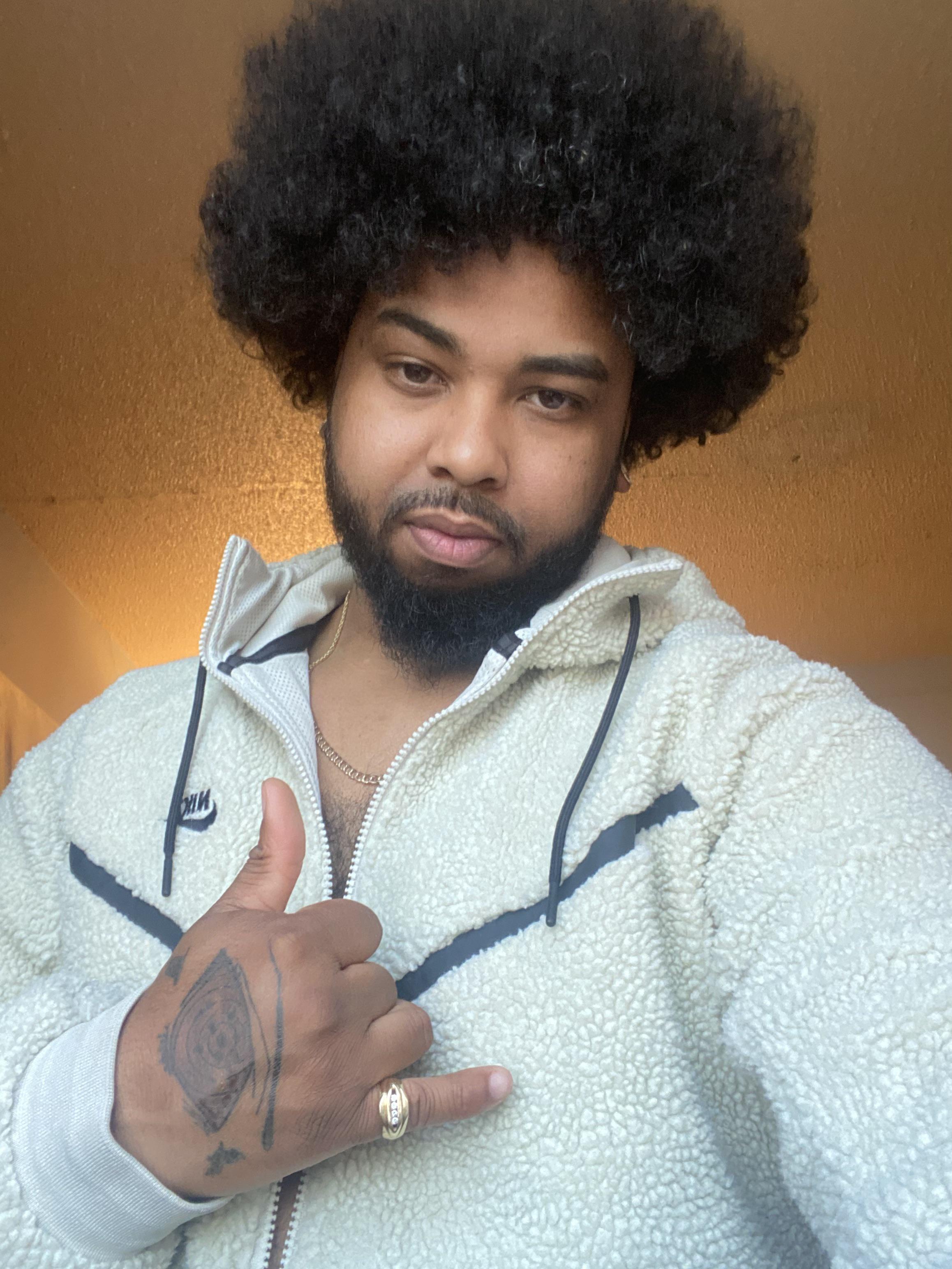 Ima 70s vibe in 2021 🕺🏾 🏾☮️ | Scrolller