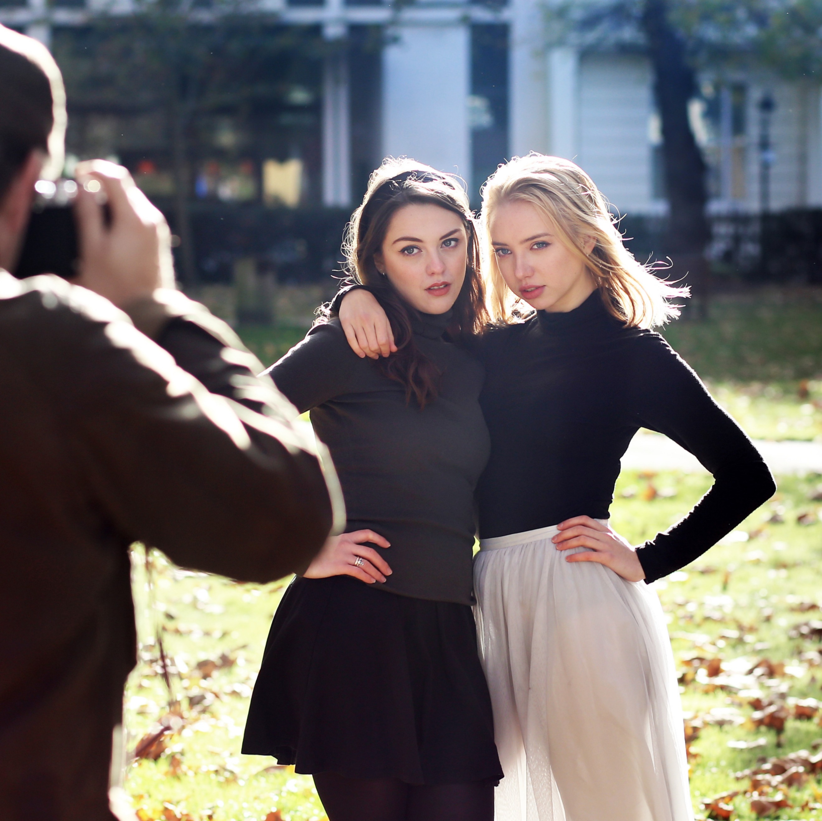 Imogen and Helen | Scrolller