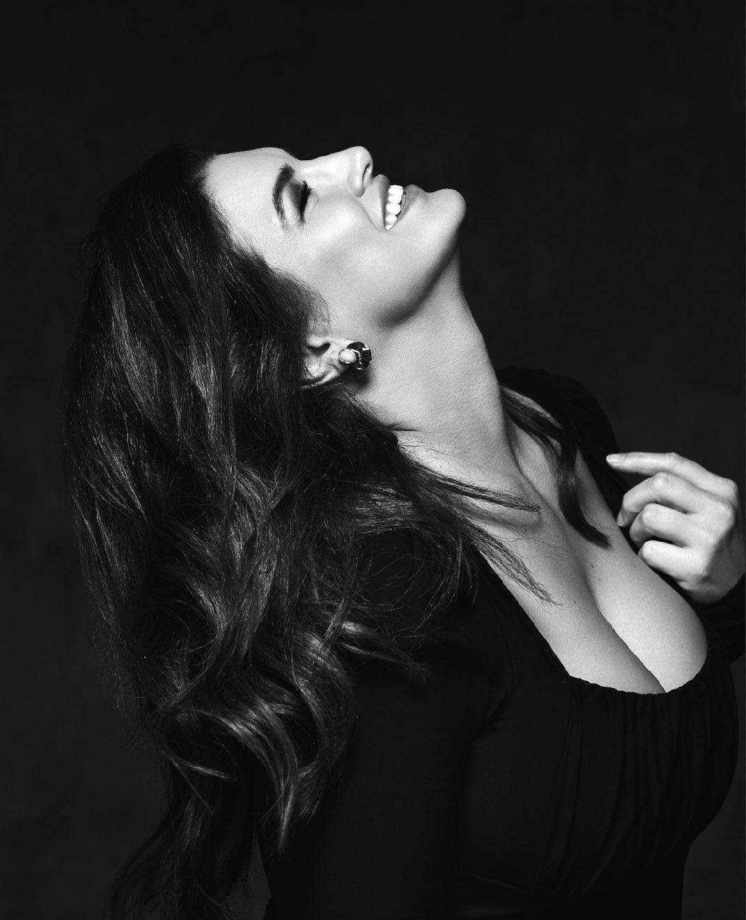 In the words of Jon Snow: She’s ma queen… | Scrolller