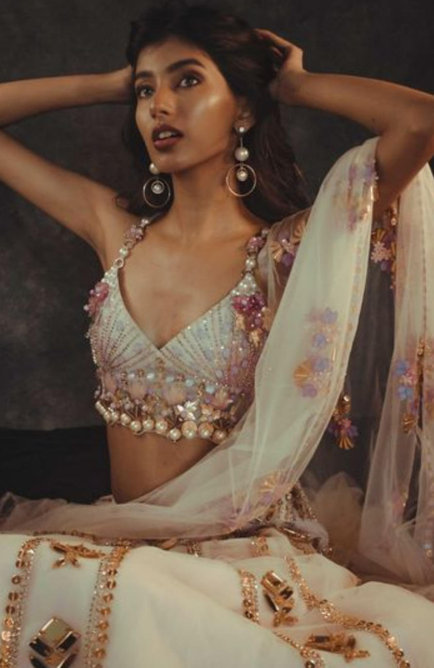 Indian girls are built to be brainless fucktoys of white men. | Scrolller