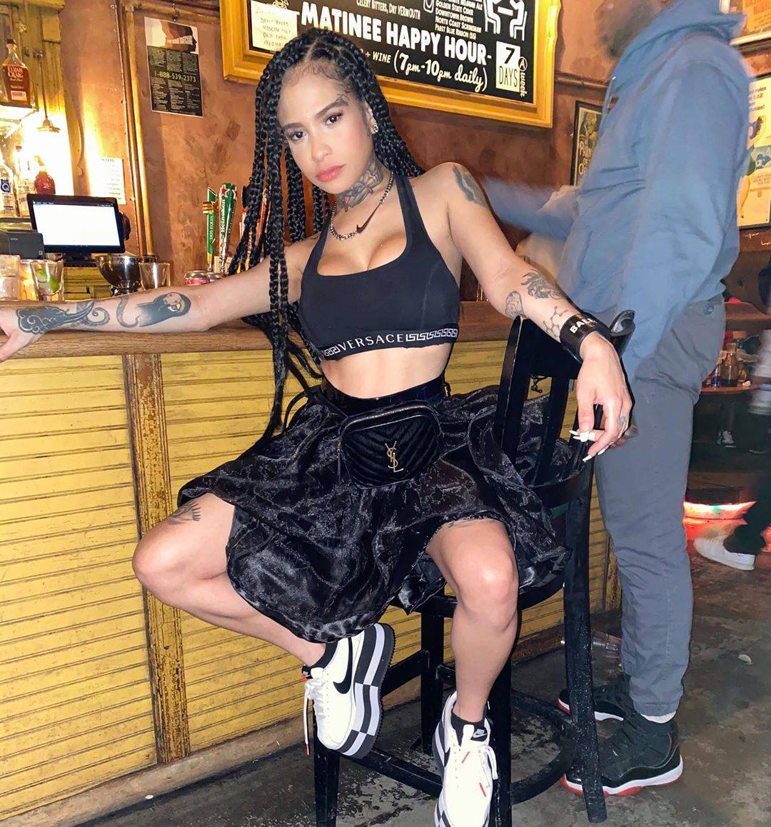 Insert Caption | Scrolller