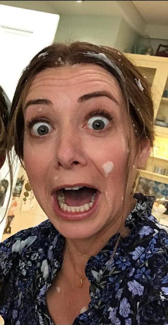 Insert Caption Here.... | Scrolller