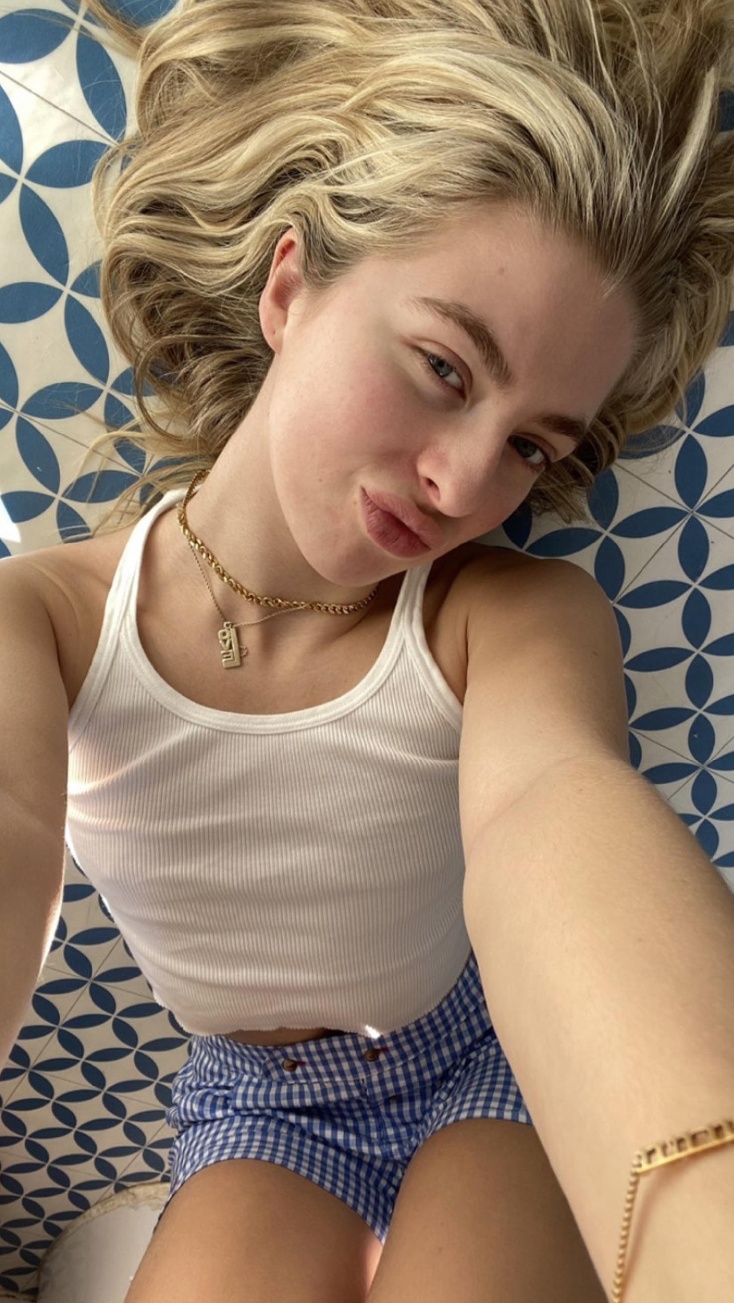 (Insert Witty remark here) | Scrolller