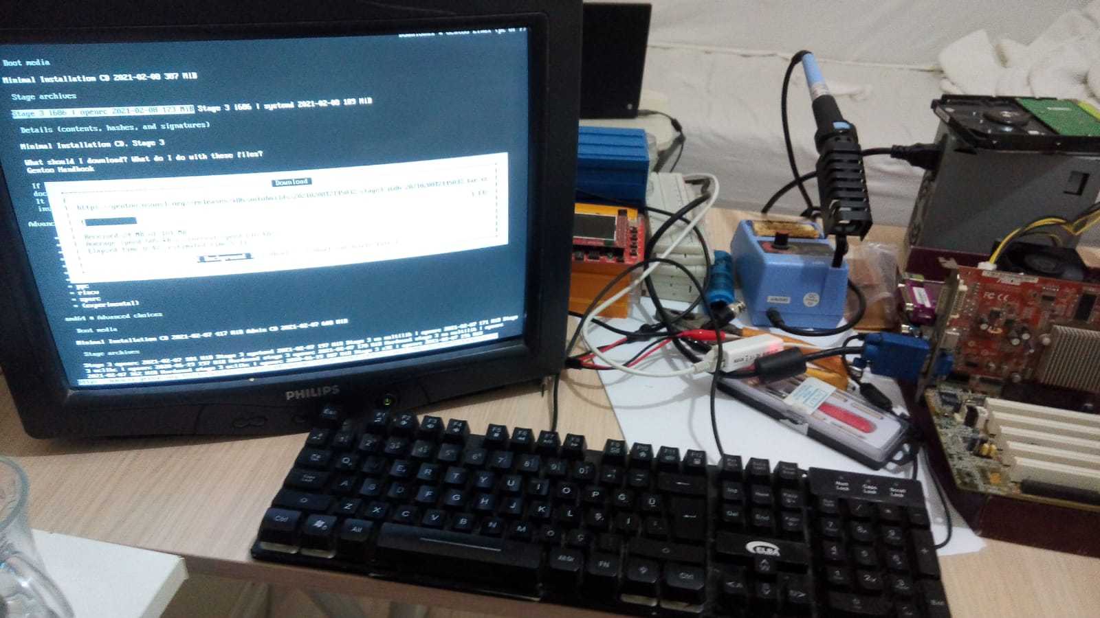 Installing Gentoo on my x86 i686 machine | Scrolller