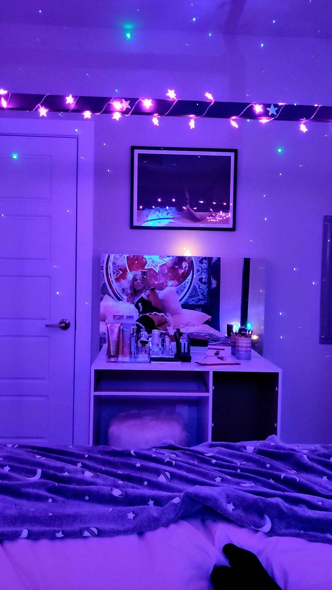 Interdimensional space maid 💁🏼‍♀️ | Scrolller