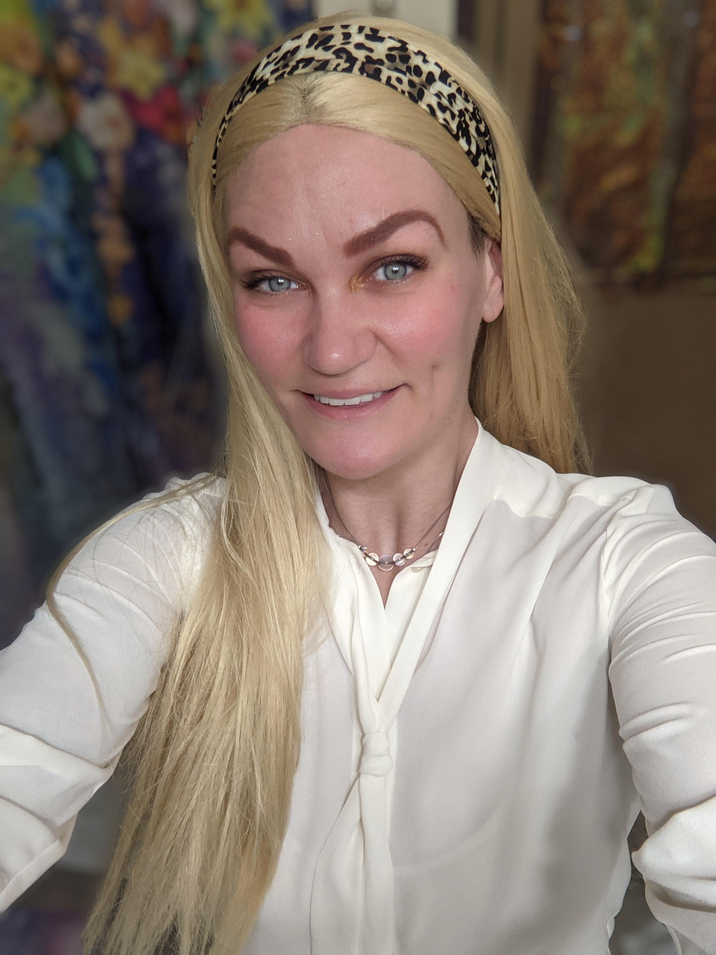 Interview look | Scrolller