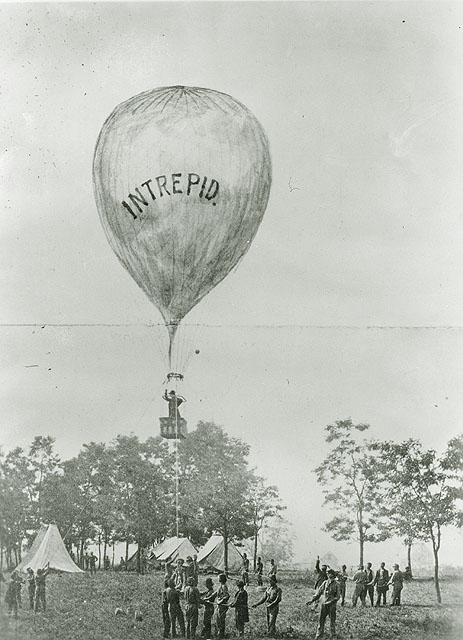 Intrepid - An aerial reconnaissance hydrogen gas balloon built by the ...
