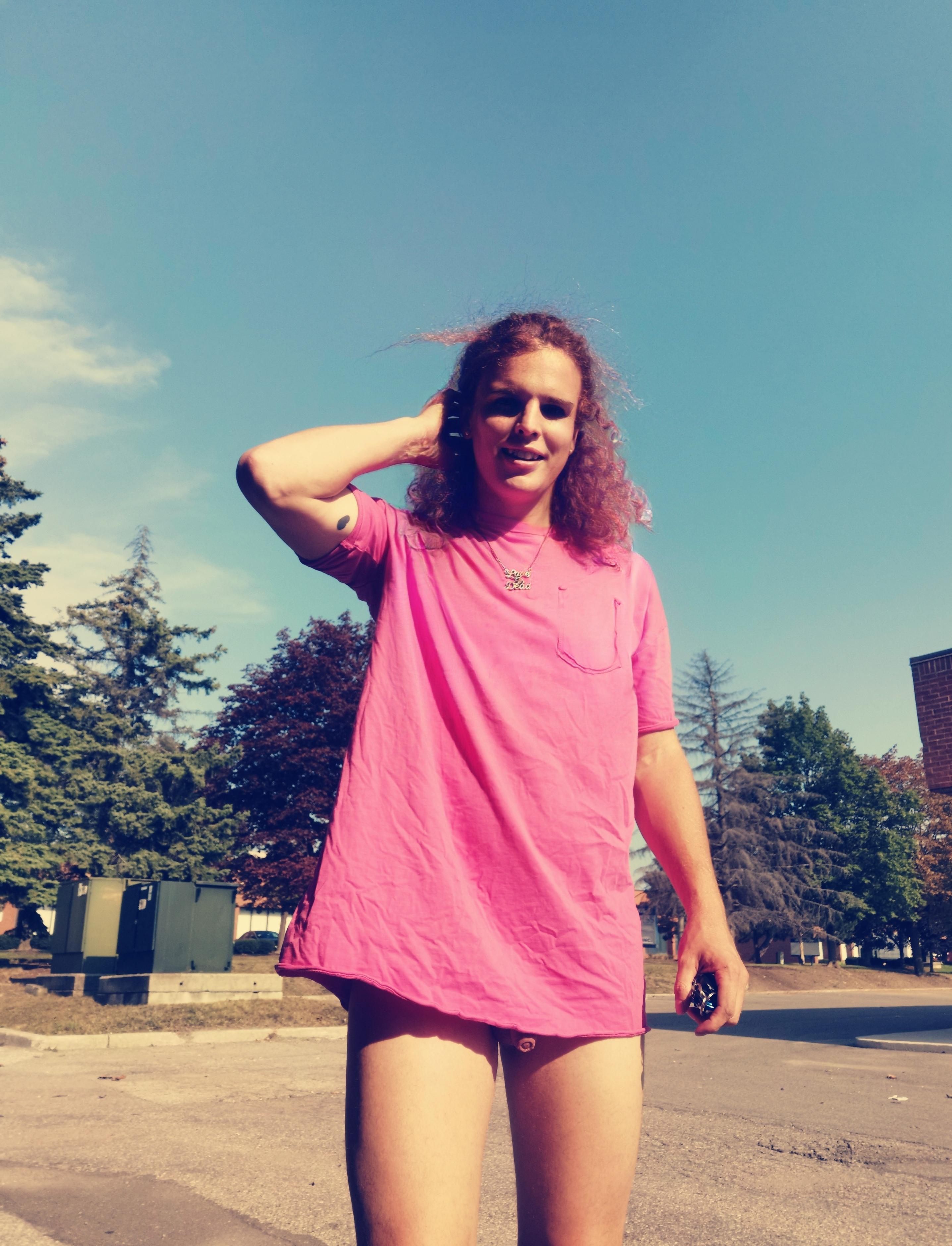 Is my tshirt dress too short? | Scrolller