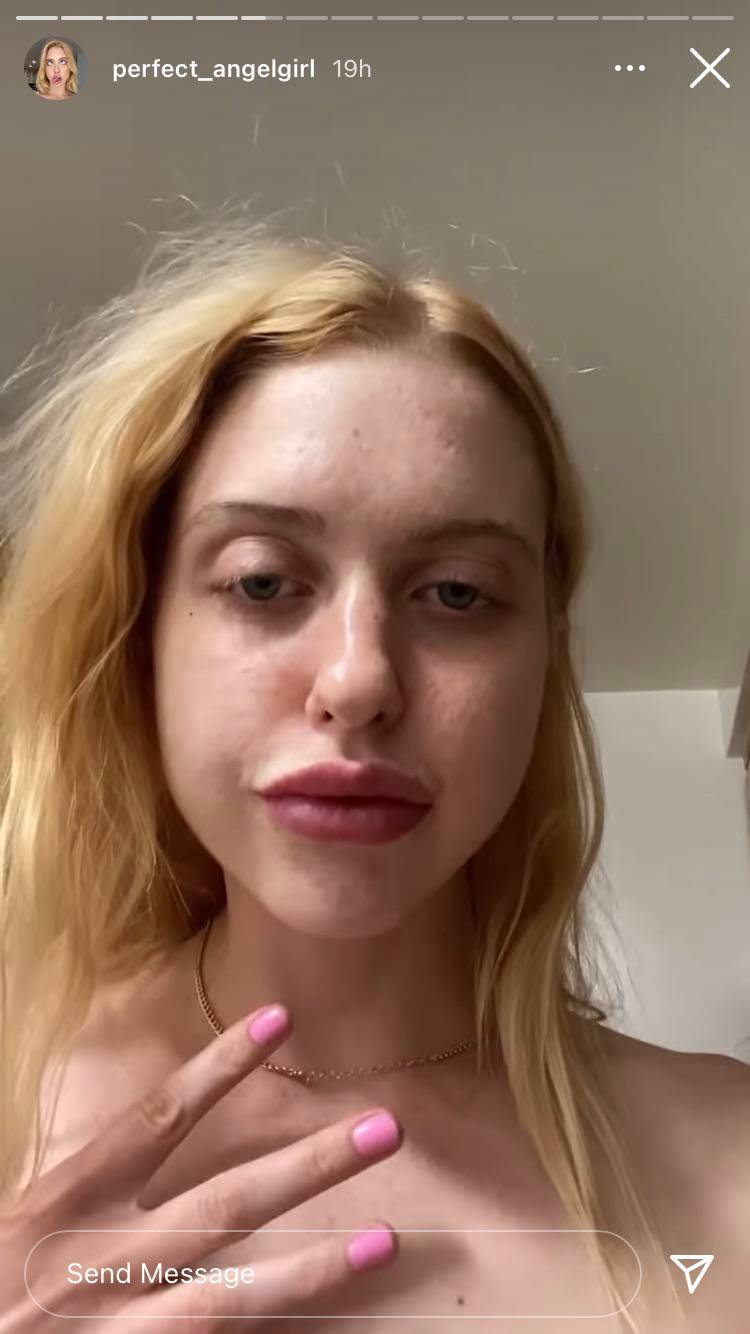 Is she ok?? Lmao | Scrolller